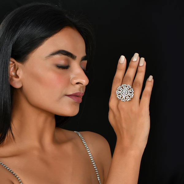 Taj Ismat Ring – VOYLLA