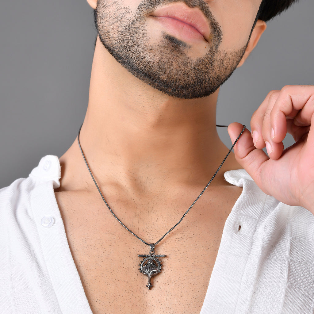 Eclipse Statement Bold Black Mens Pendant – VOYLLA