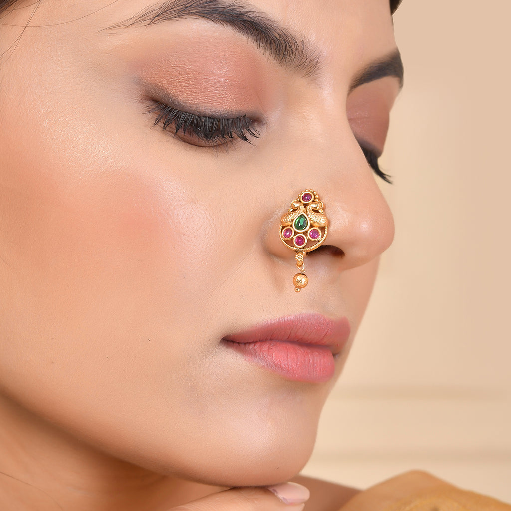 Gold Essentials Traditional Teardrop Nose Pin – VOYLLA