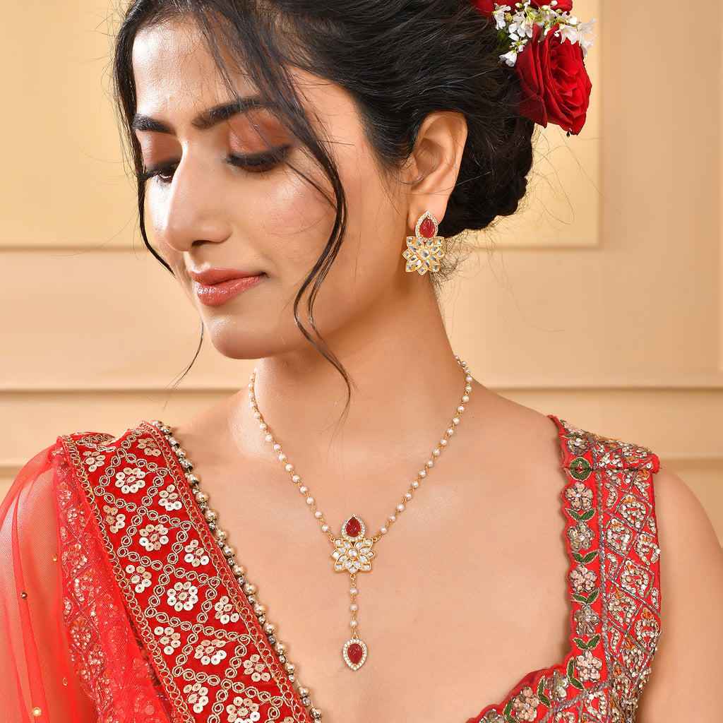 Heer Samreen Pendant Necklace – VOYLLA